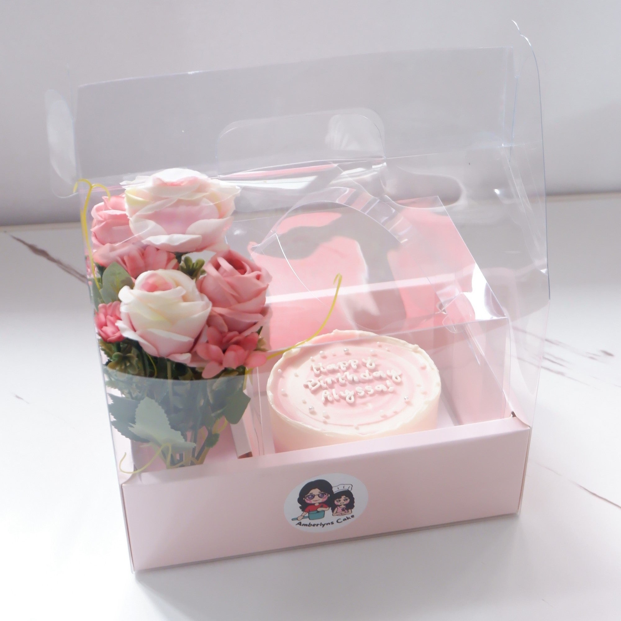 Bento Clear Box with Synthetic Flowers – Amberlyns Cake