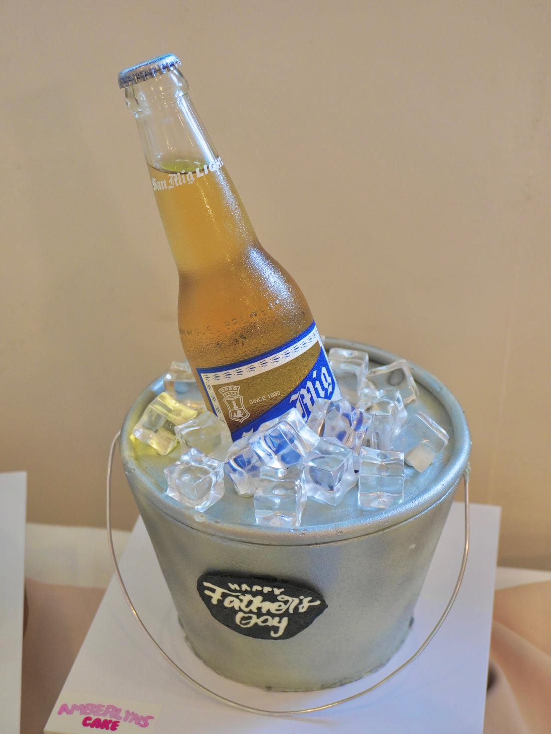 Dad Bucket – Amberlyns Cake